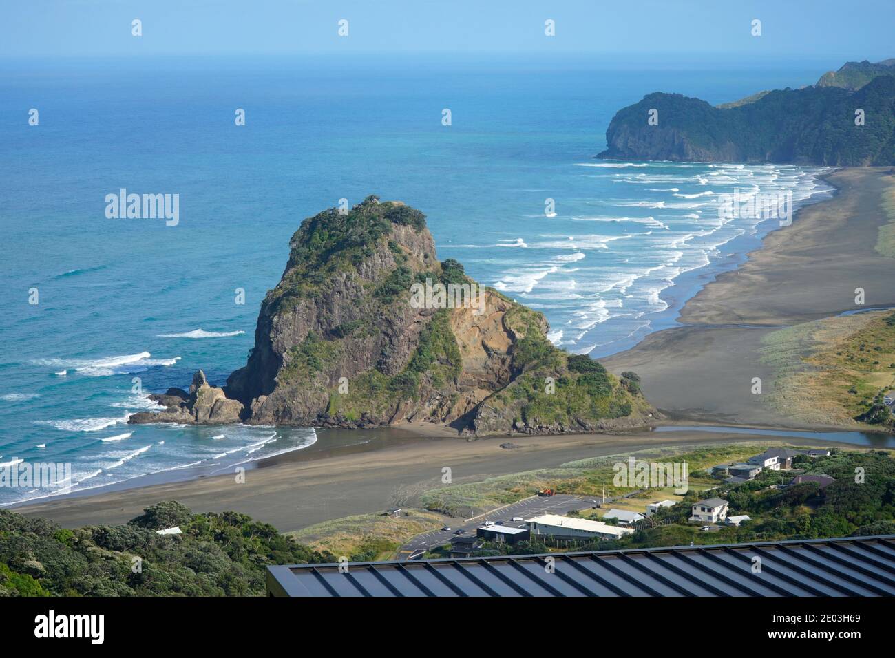 Landscape of Piha Beach in Auckland, New Zealand Stock Photo - Alamy