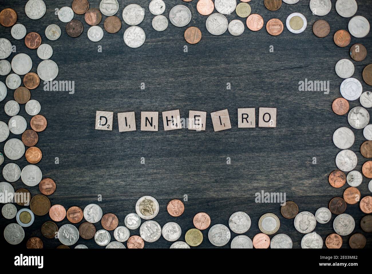 Dinheiro hi-res stock photography and images - Alamy