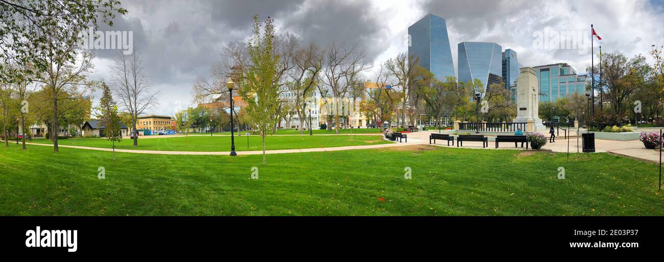 Downtown regina skyline saskatchewan canada hi-res stock photography ...