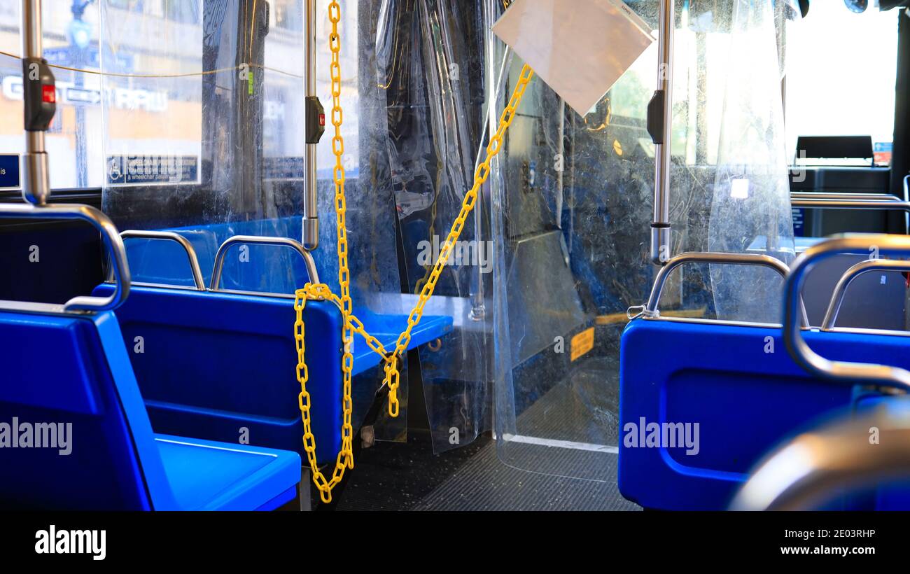 Mta bus hi-res stock photography and images - Alamy