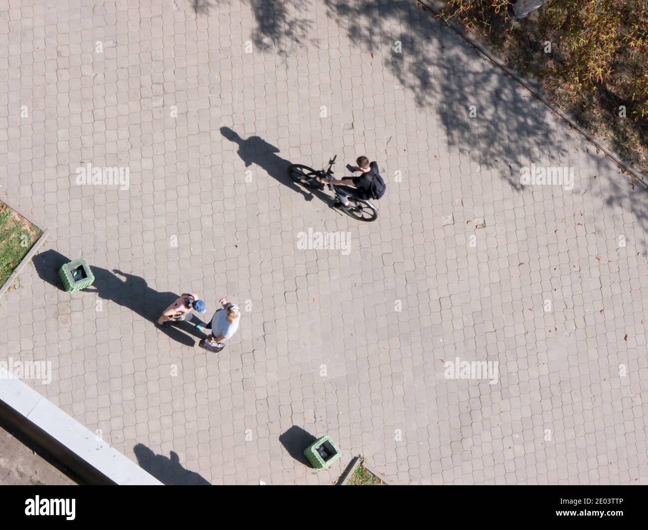 The Architecture backgrounds and objects. Sidewalk. Man. Woman. Girl ...