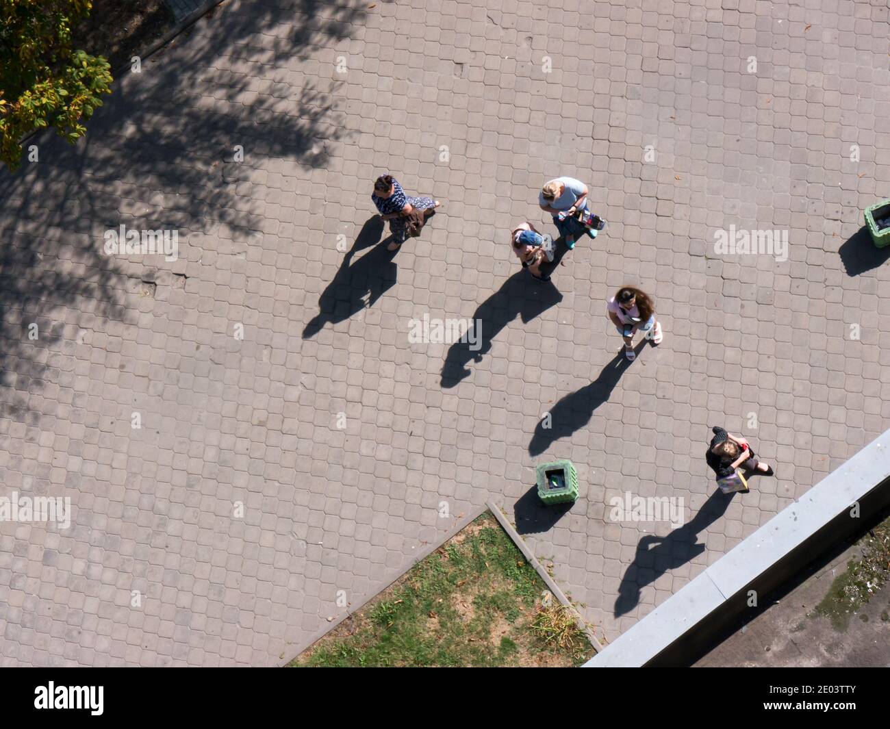 The Architecture backgrounds and objects. Sidewalk. Man. Woman. Girl ...
