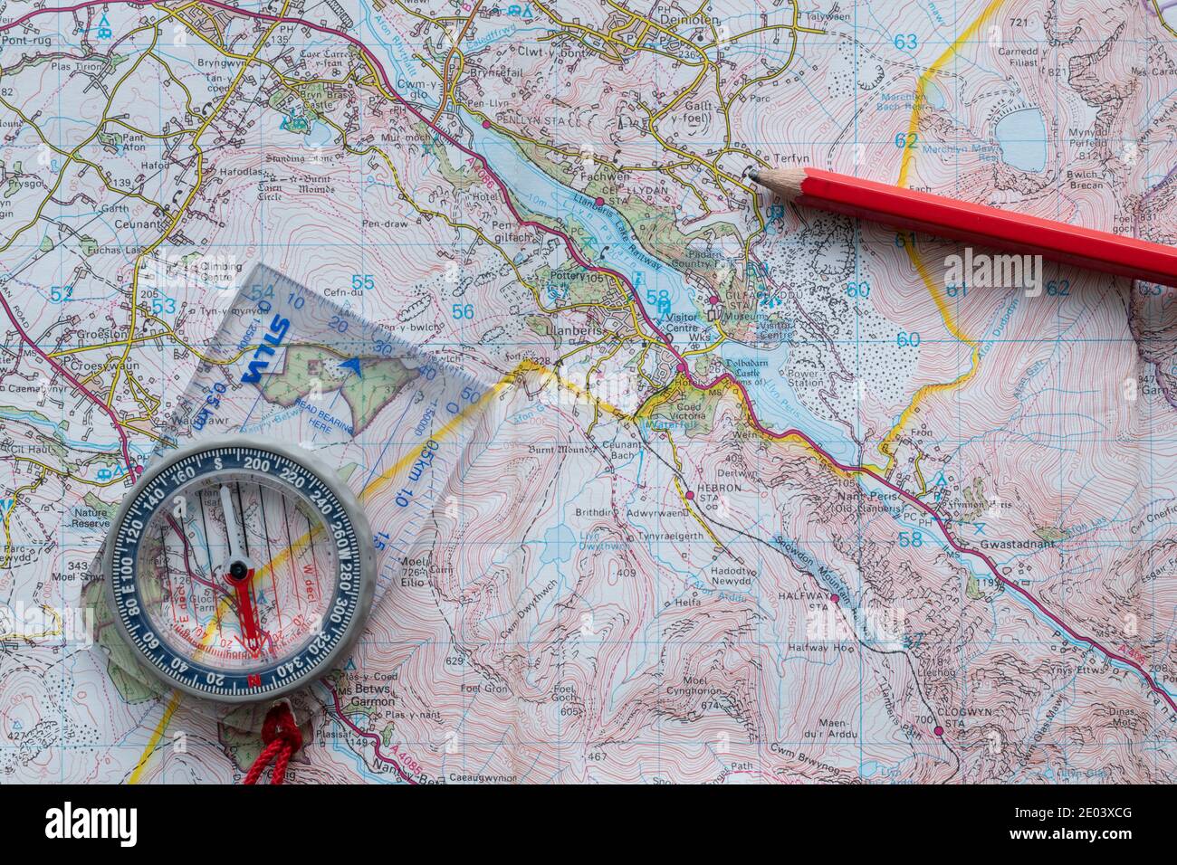 Os Map Compass High Resolution Stock Photography and Images - Alamy