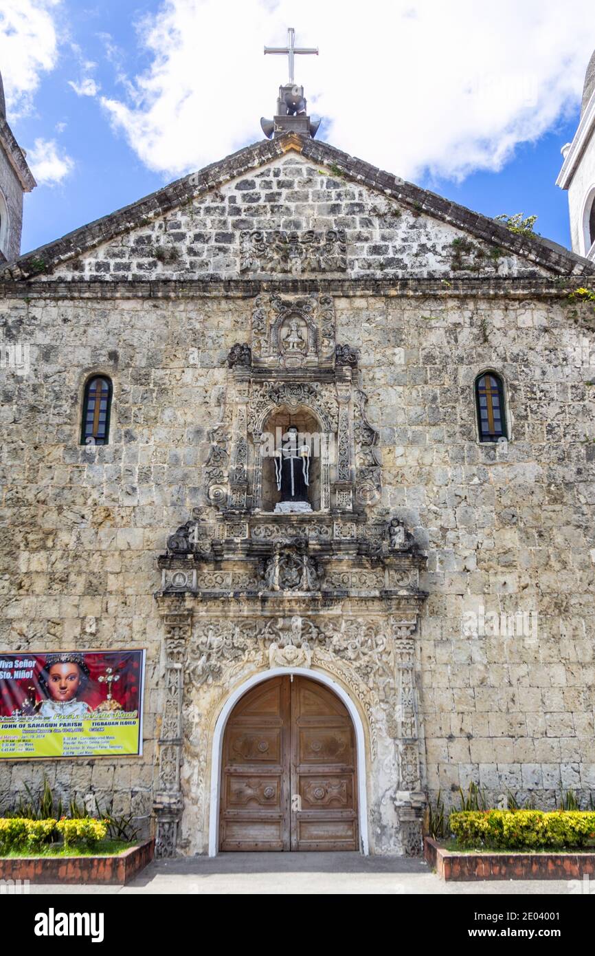 The old church of Tigbauan in Iloilo, Philippines Stock Photo - Alamy