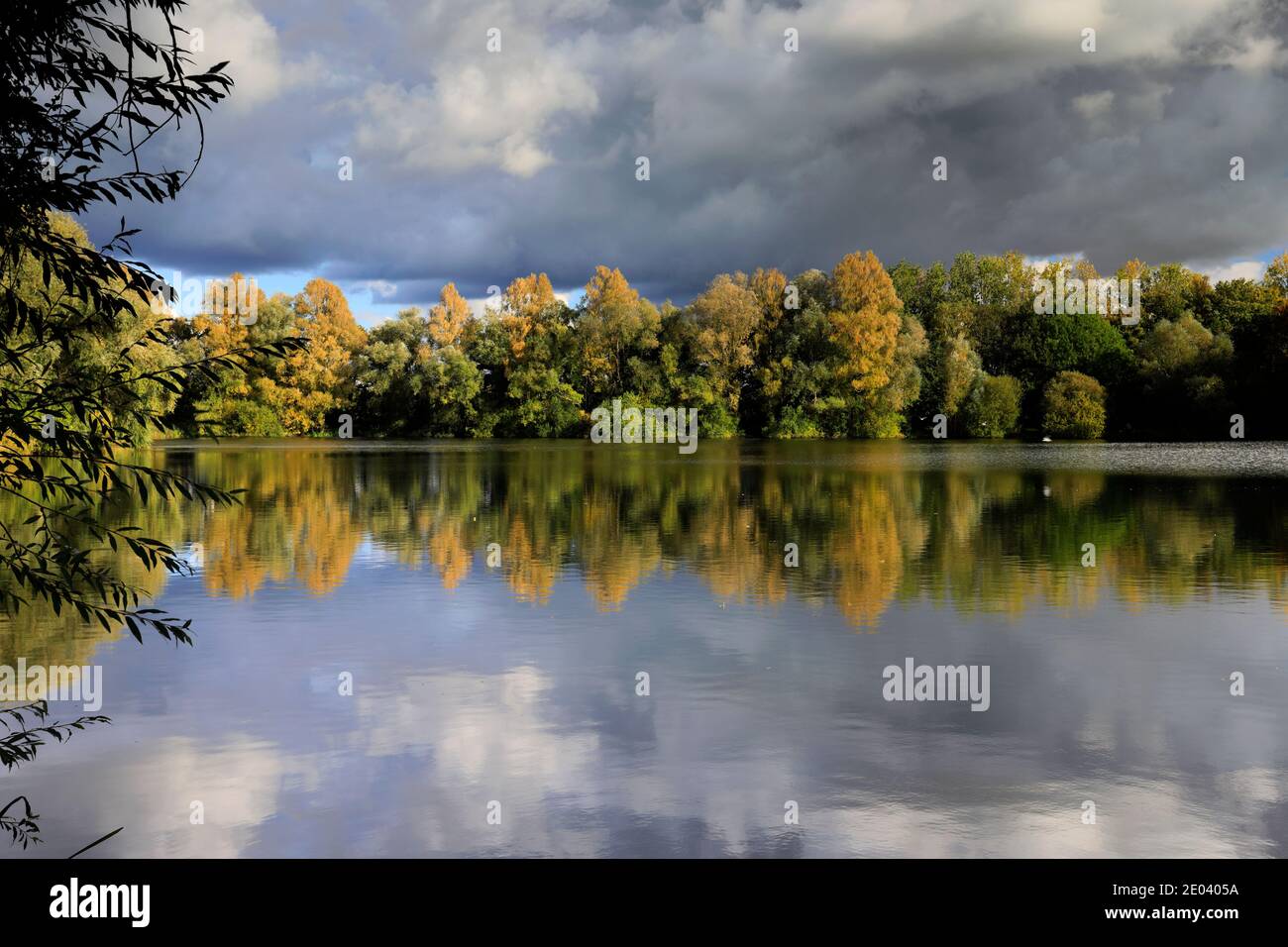 Barnwell country park hi-res stock photography and images - Alamy
