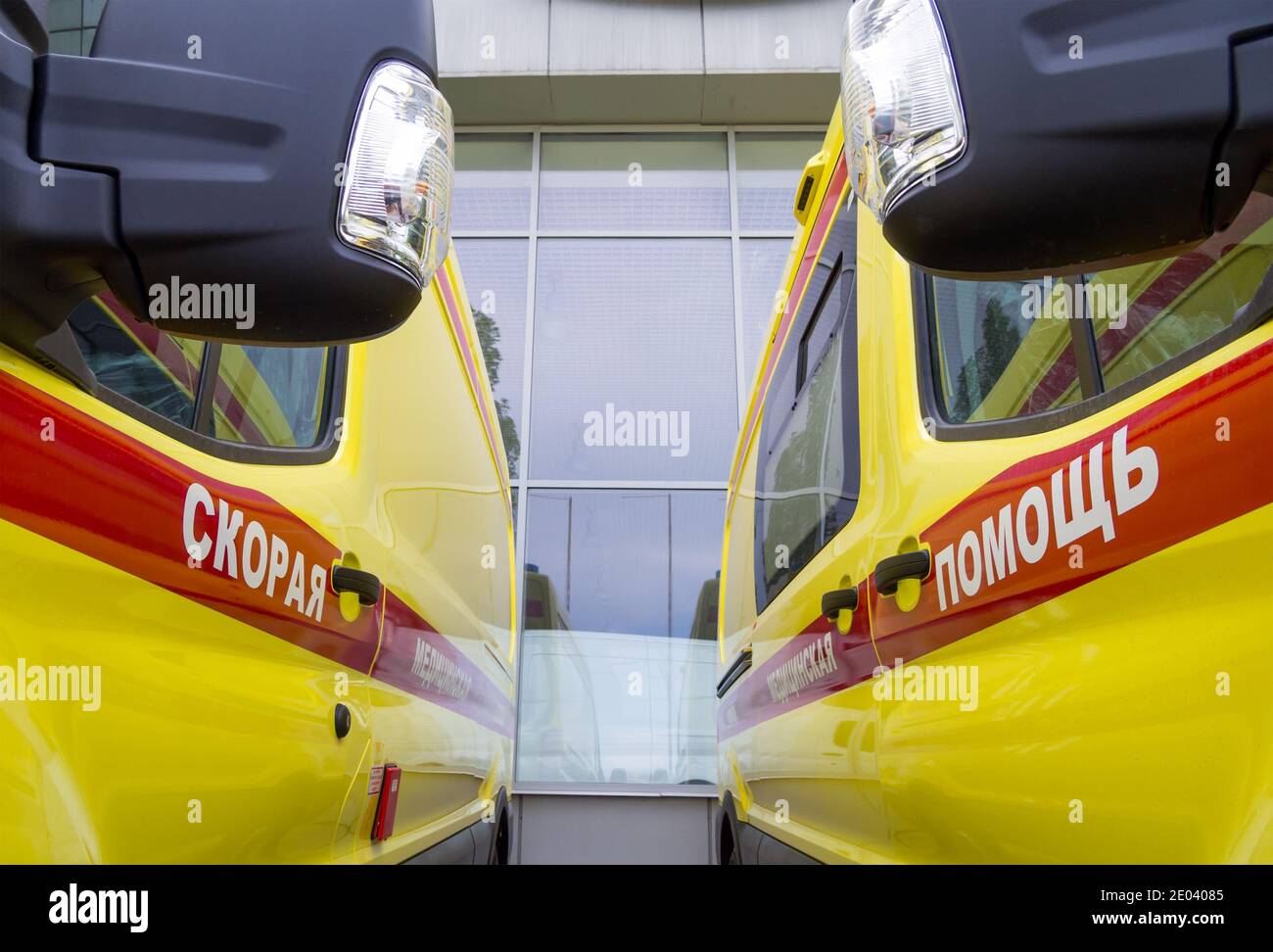 Ambulance car cabin hi-res stock photography and images - Alamy