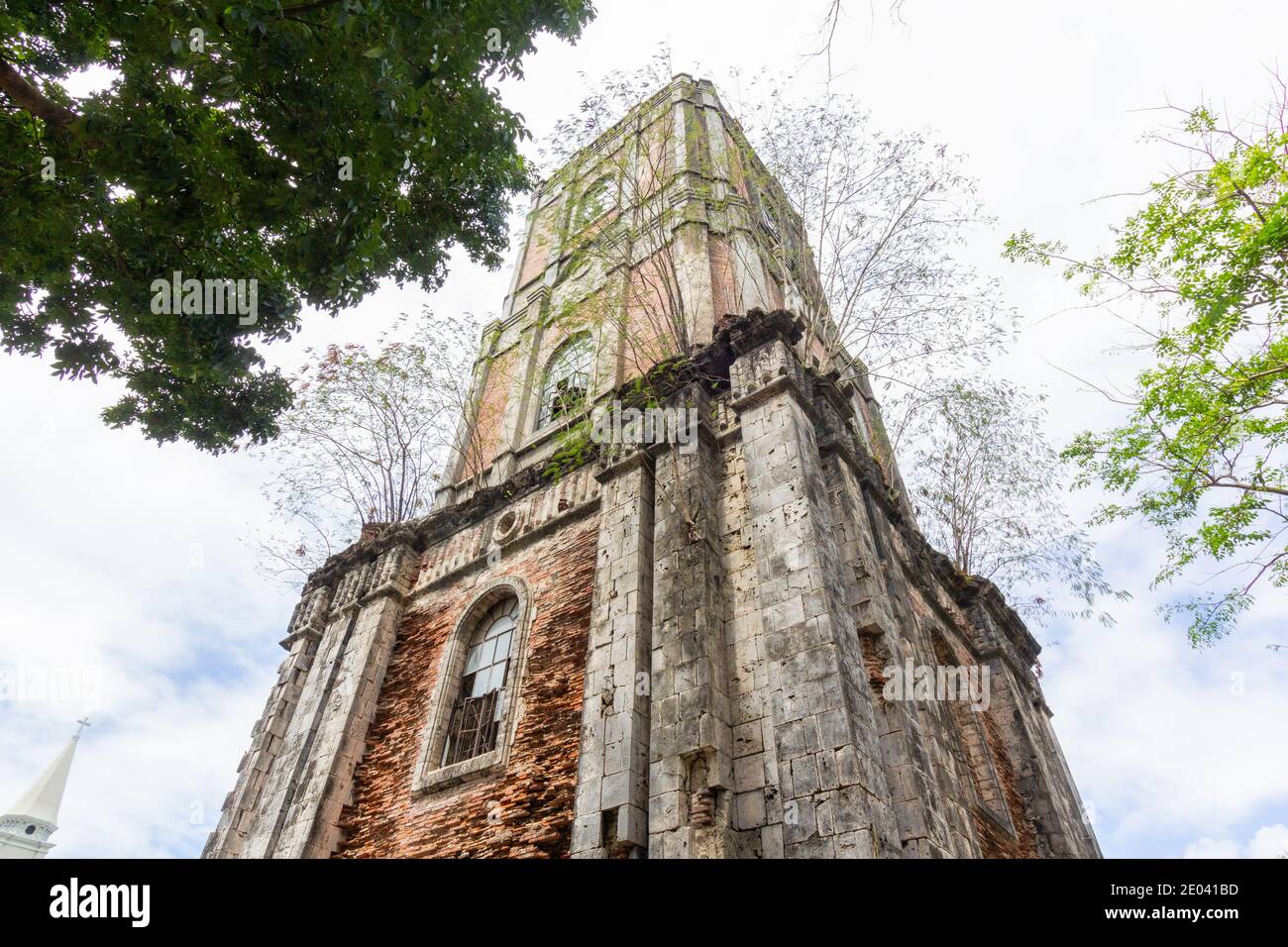 The belfry of Jaro Cathedral in Iloilo, Philippines Stock Photo - Alamy