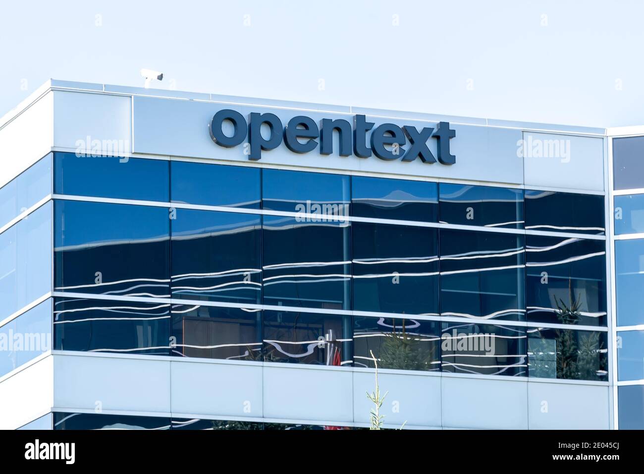 Opentext office waterloo hi-res stock photography and images - Alamy