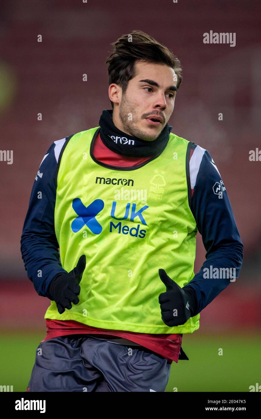 Yuri ribeiro of nottingham forest hi-res stock photography and images ...