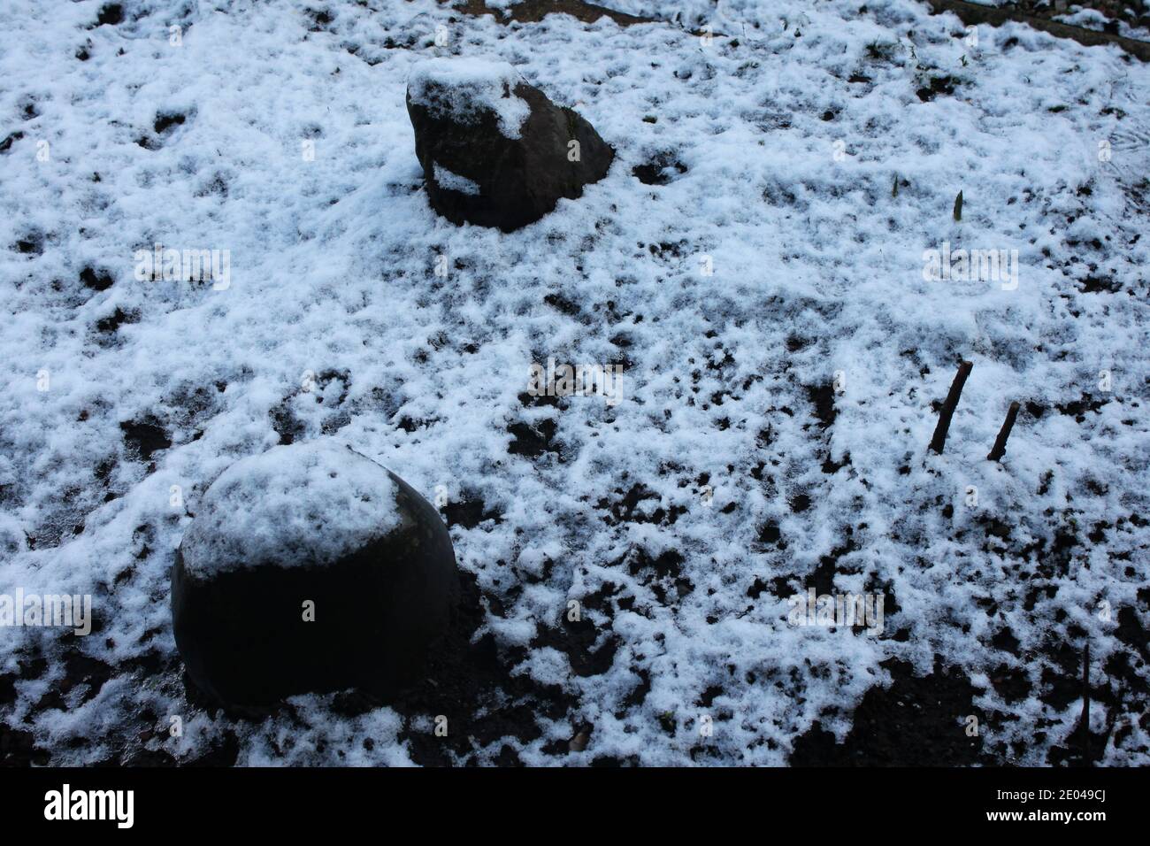 Frosty trails hi-res stock photography and images - Alamy