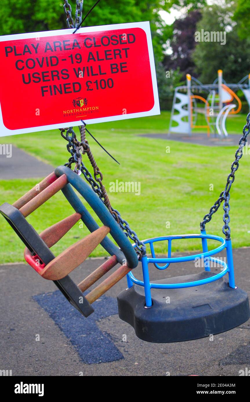 Covid 19 warning park signs Stock Photo - Alamy