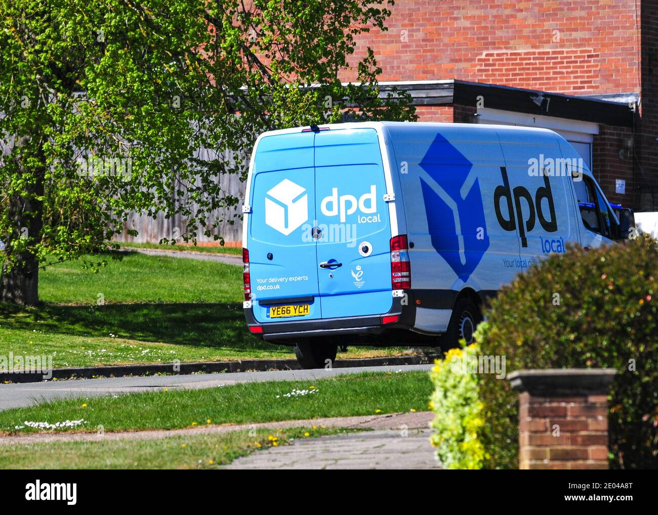 DPD delivery van Stock Photo - Alamy