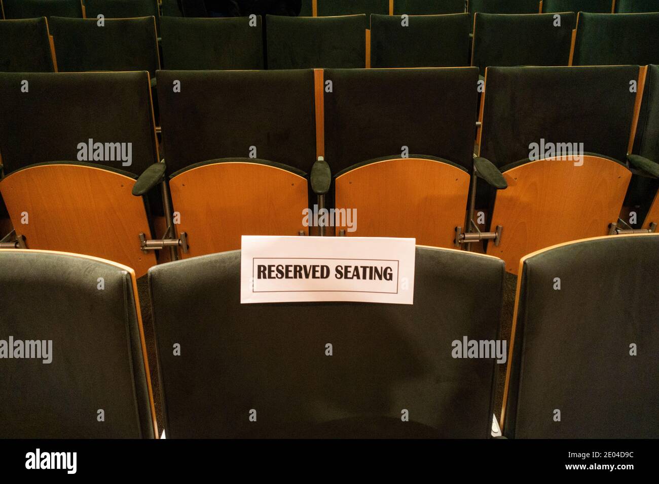 Reserved seating signs sign hi-res stock photography and images - Alamy