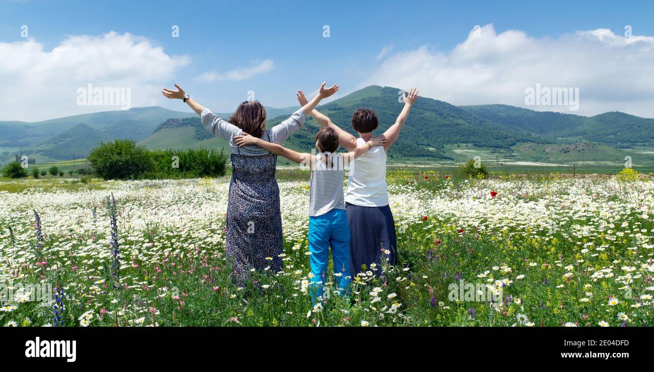 Woman back view flowers hands hi-res stock photography and images - Alamy