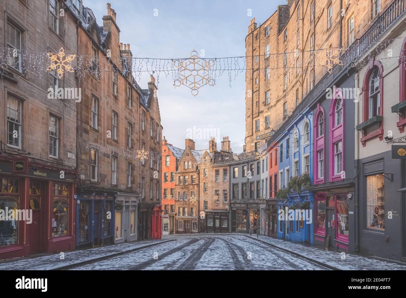 Scottish street snow hi-res stock photography and images - Alamy
