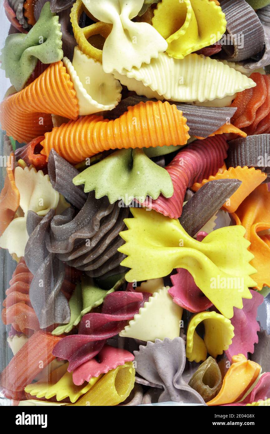 Different colored shapes hi-res stock photography and images - Alamy