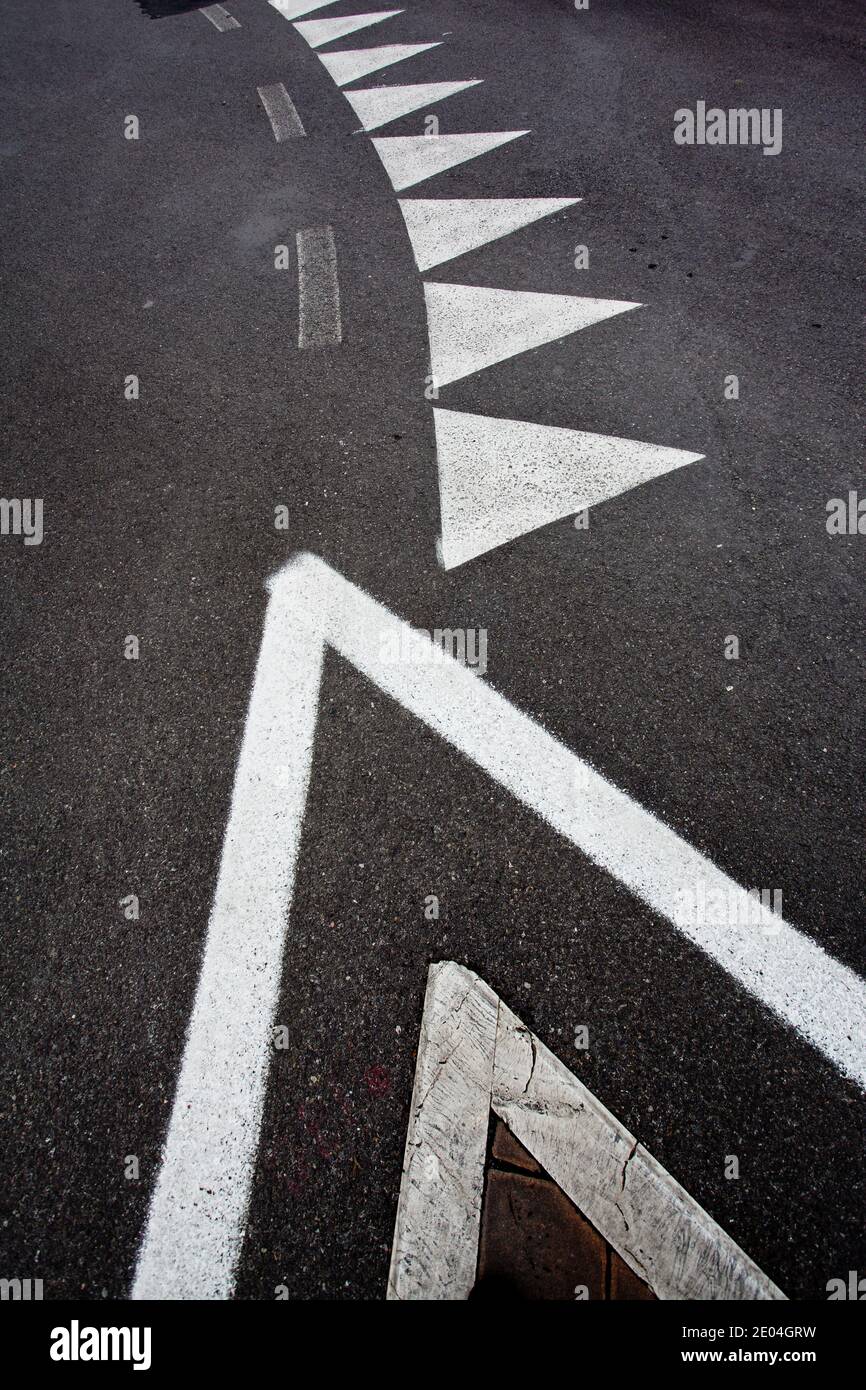 Formula 1 track tire marks hi-res stock photography and images - Alamy