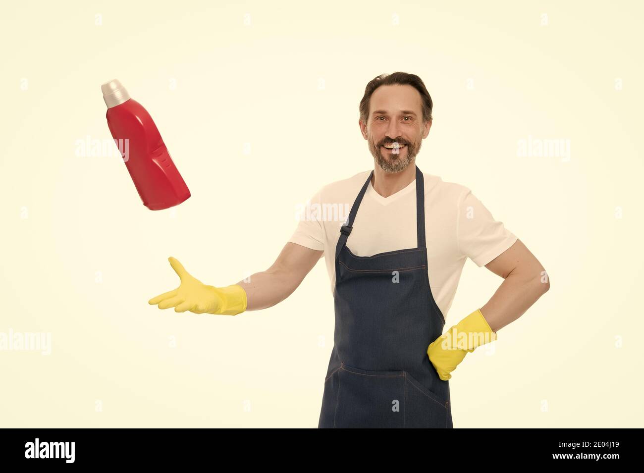 Perfect detergent product. easy to do housekeeping. mature man in ...