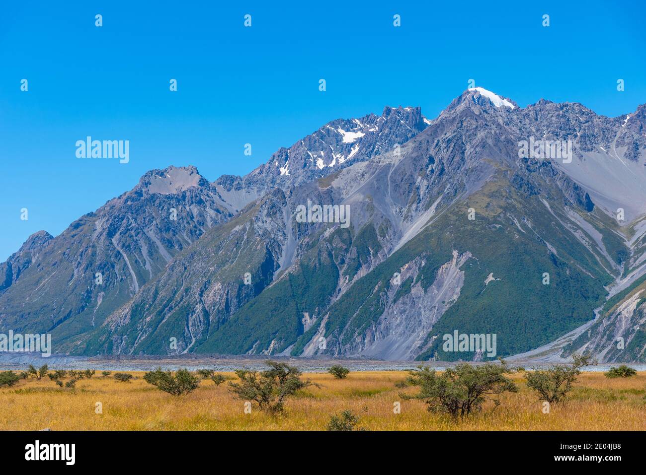 Peaks of Aoraki / Mount Cook national park in New Zealand Stock Photo ...