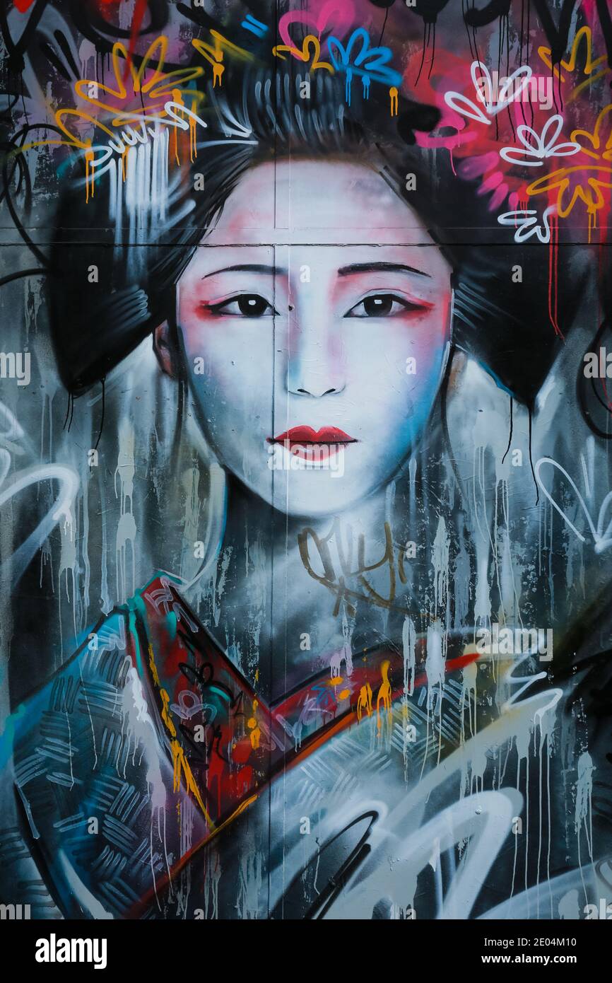 London, UK. 24 Dec 2020. Beautiful Geisha mural in Spitalfields. Street ...