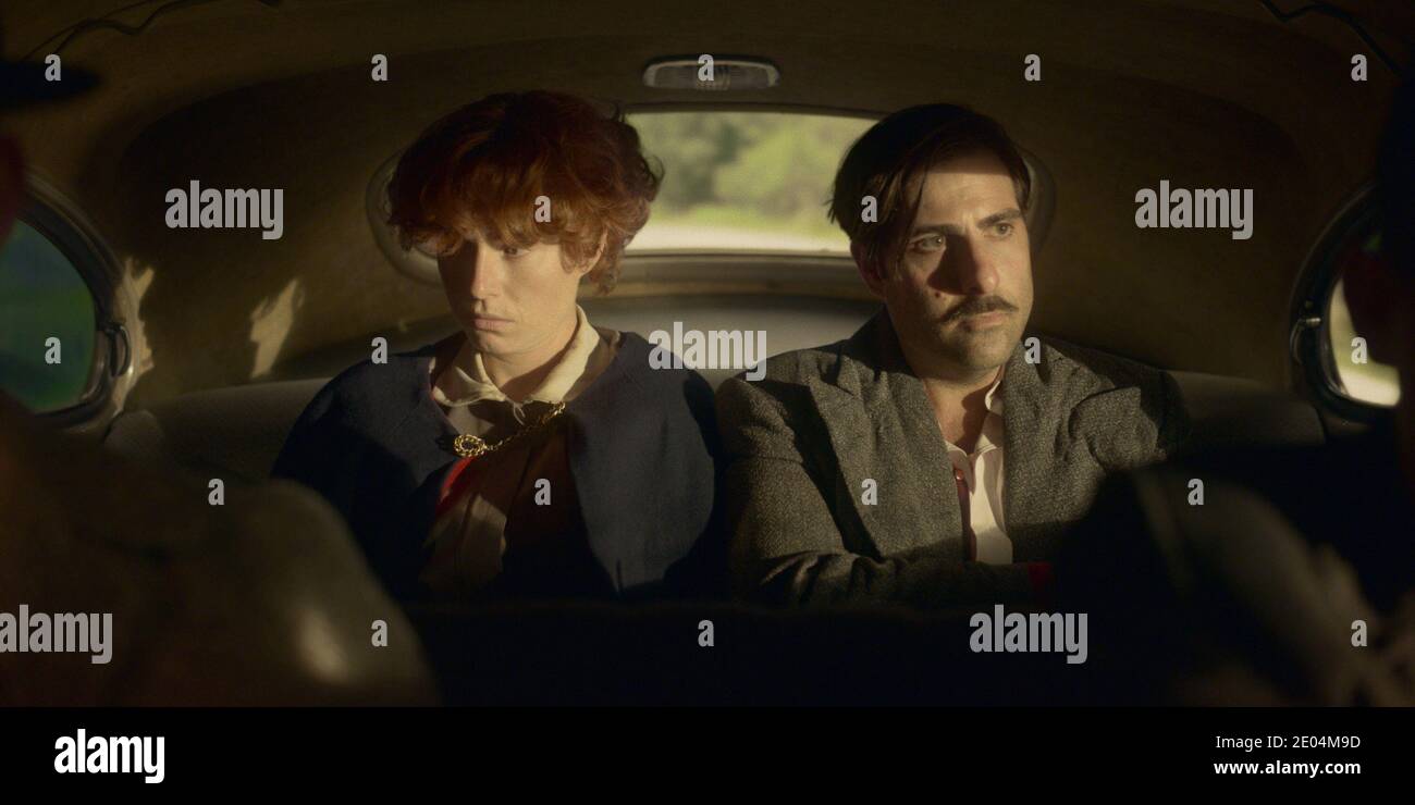 FARGO, from left: Jessie Buckley, Jason Schwartzman, Storia Americana ...