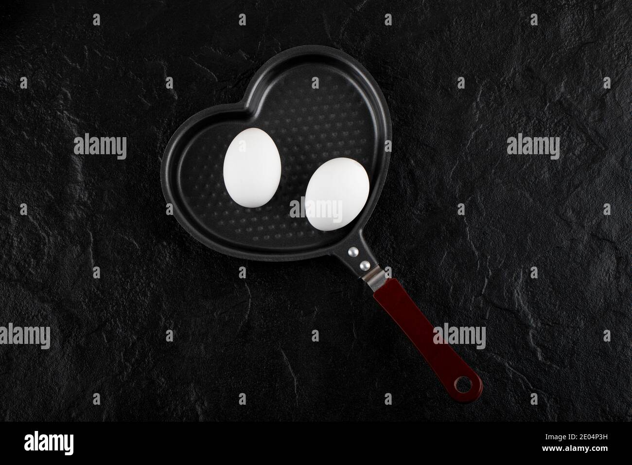 Heart eggs for breakfast hi-res stock photography and images - Alamy