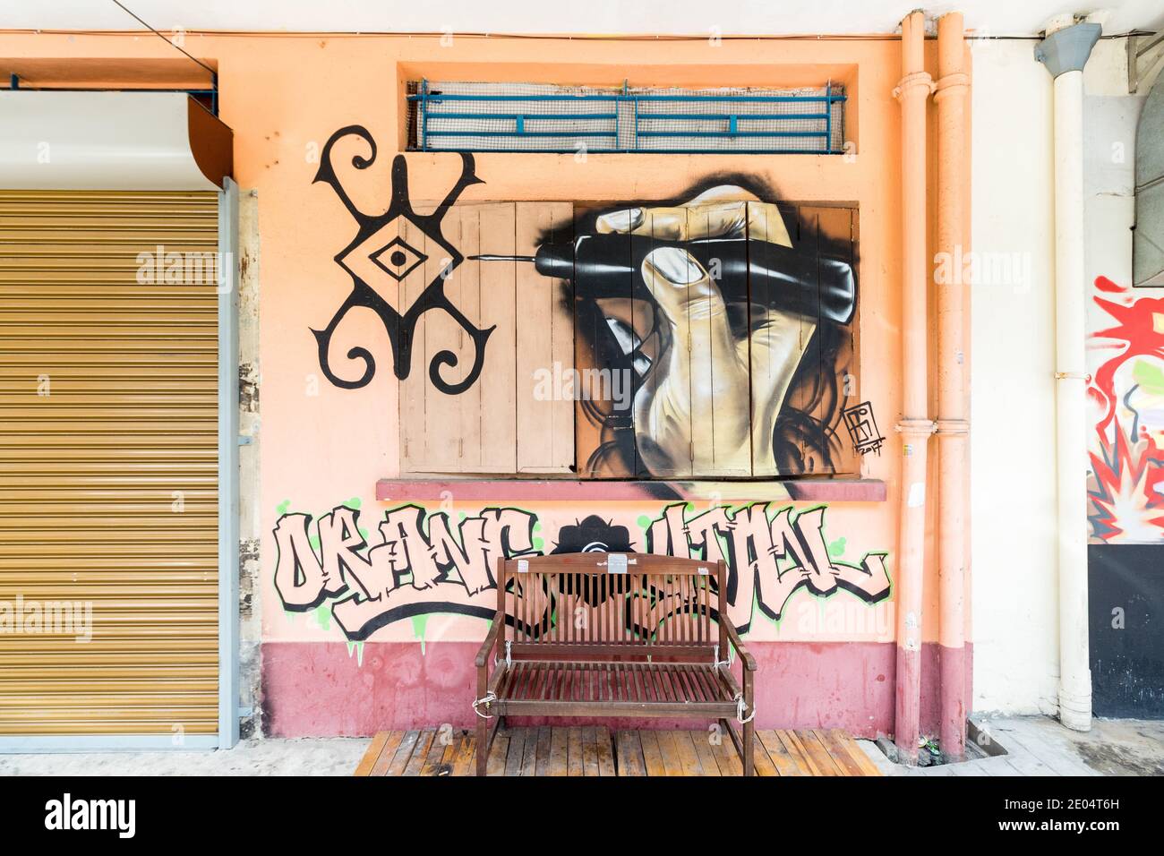 Wall art in Kota Kinabalu, Sabah, Malaysia Stock Photo - Alamy