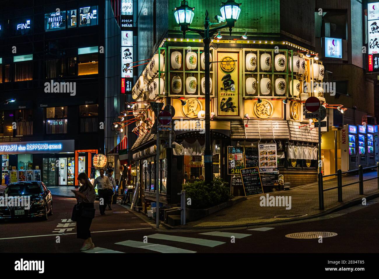 Street Life in Tokyo-Minato, Japan Stock Photo - Alamy