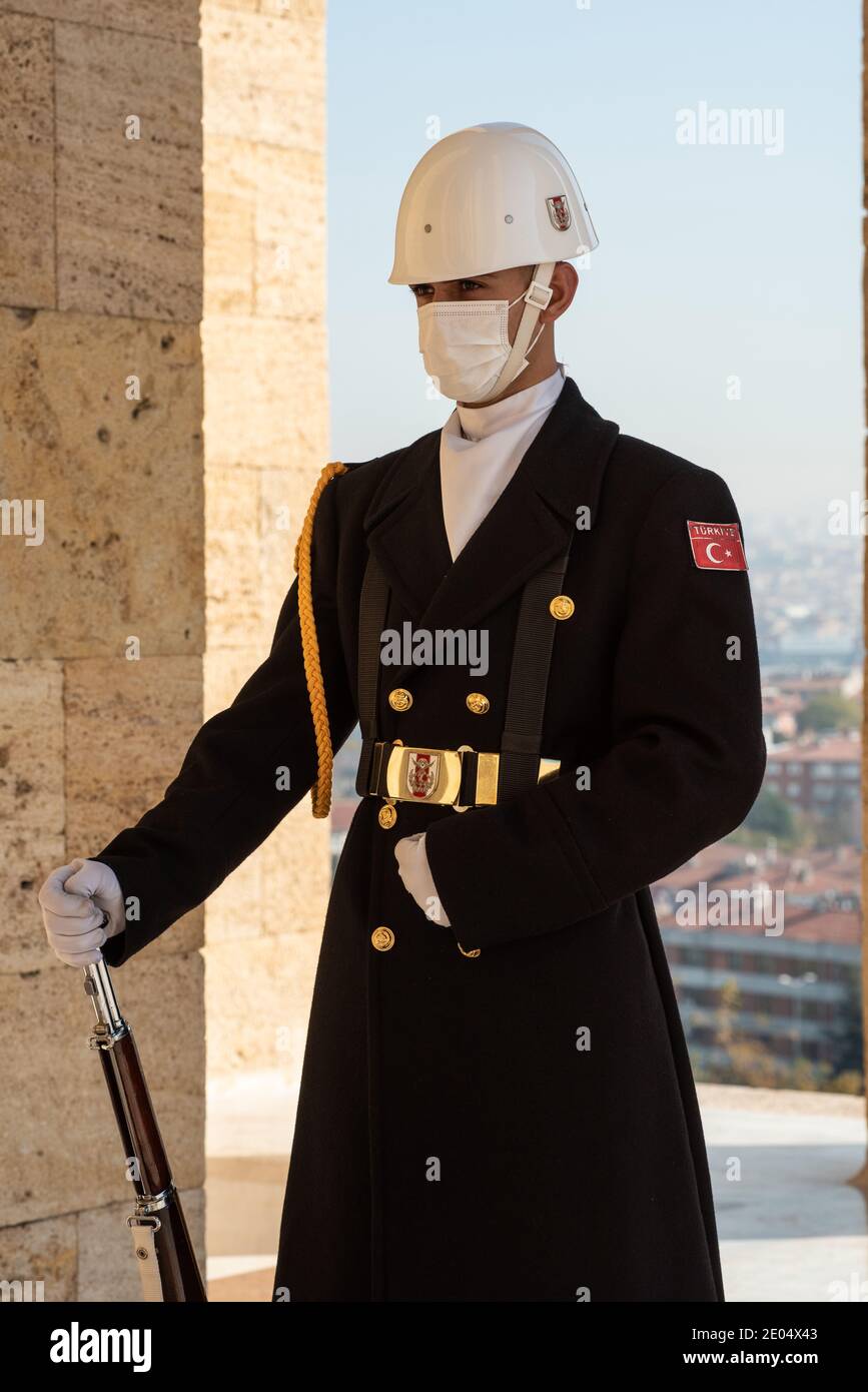 A Turkish military guard wearing a mask stands on guard at the An ...