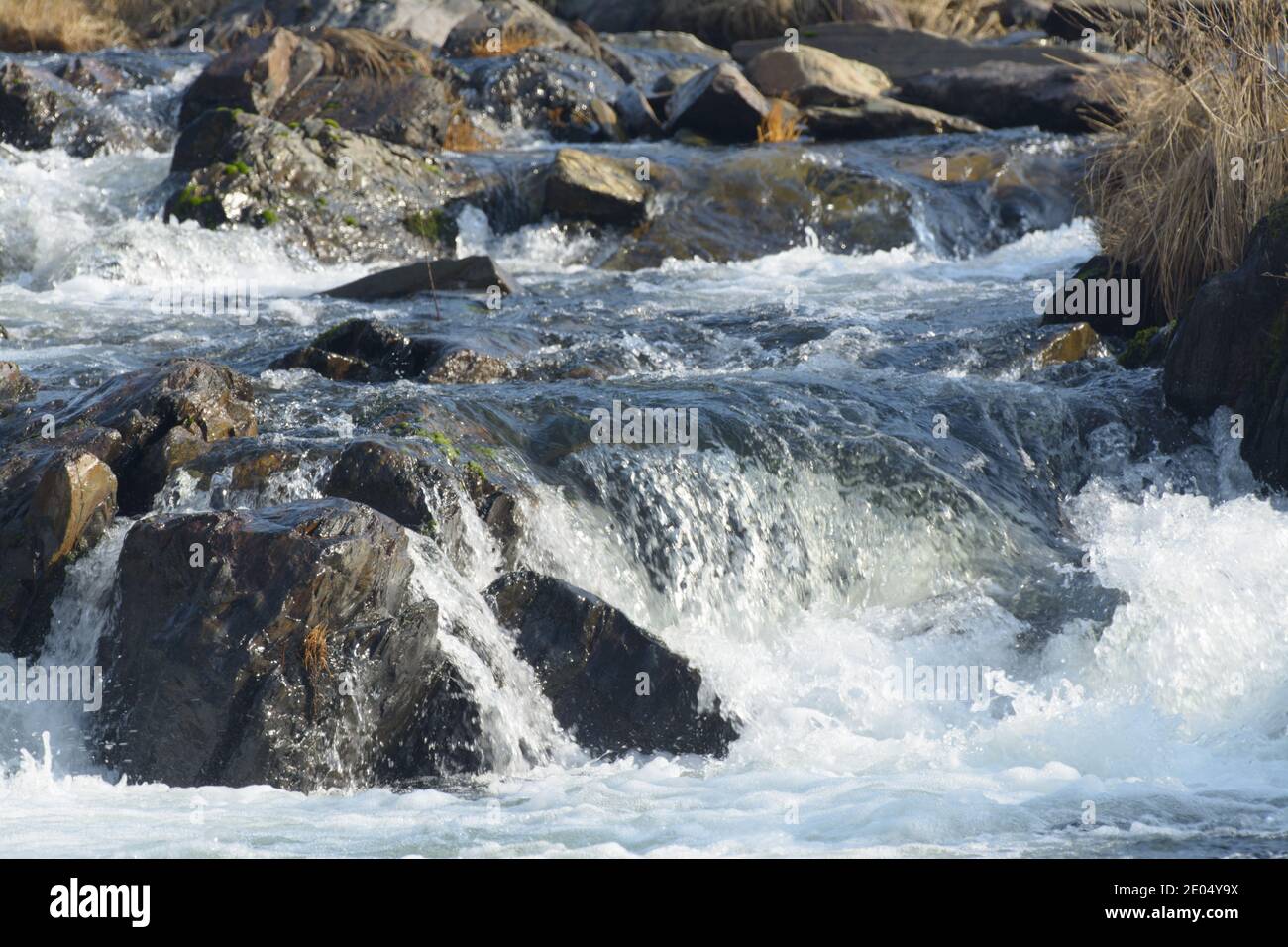 Rapids over rocks hi-res stock photography and images - Alamy