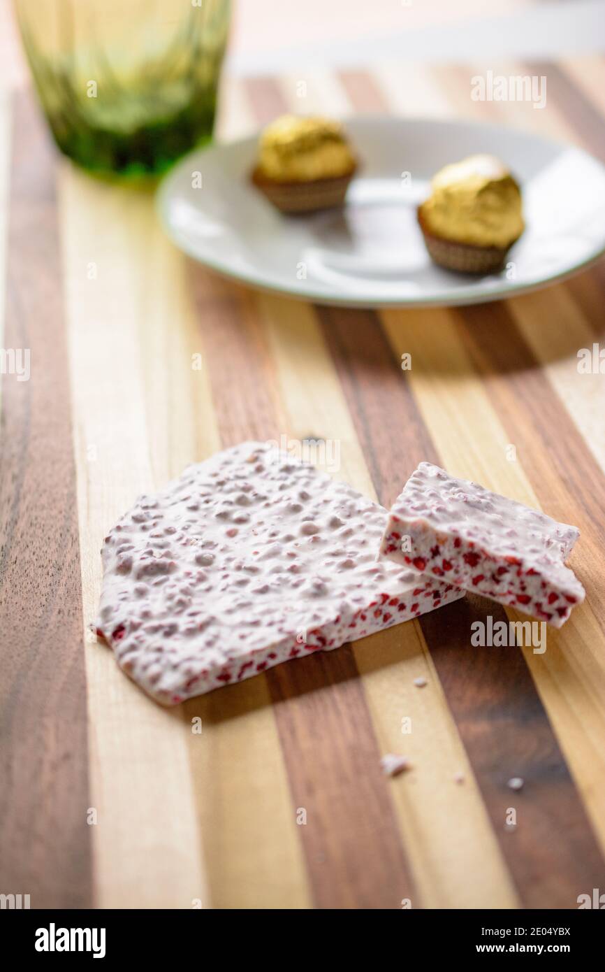 white chocolate raspberry bark candy delicatessen Stock Photo - Alamy
