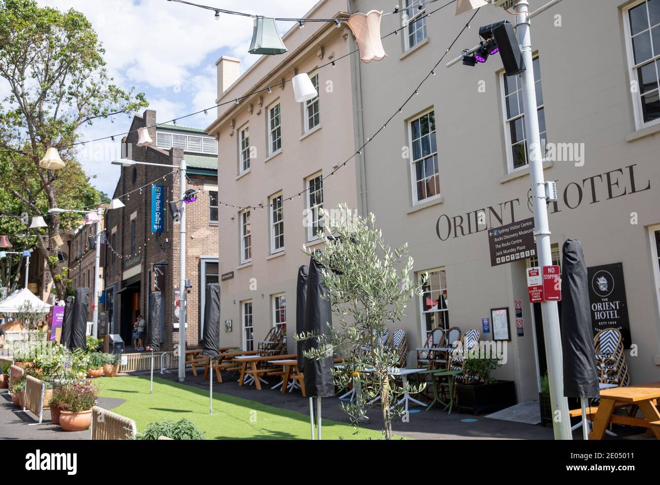Orient hotel and bar in the rocks area of Sydney city centre, Christmas ...