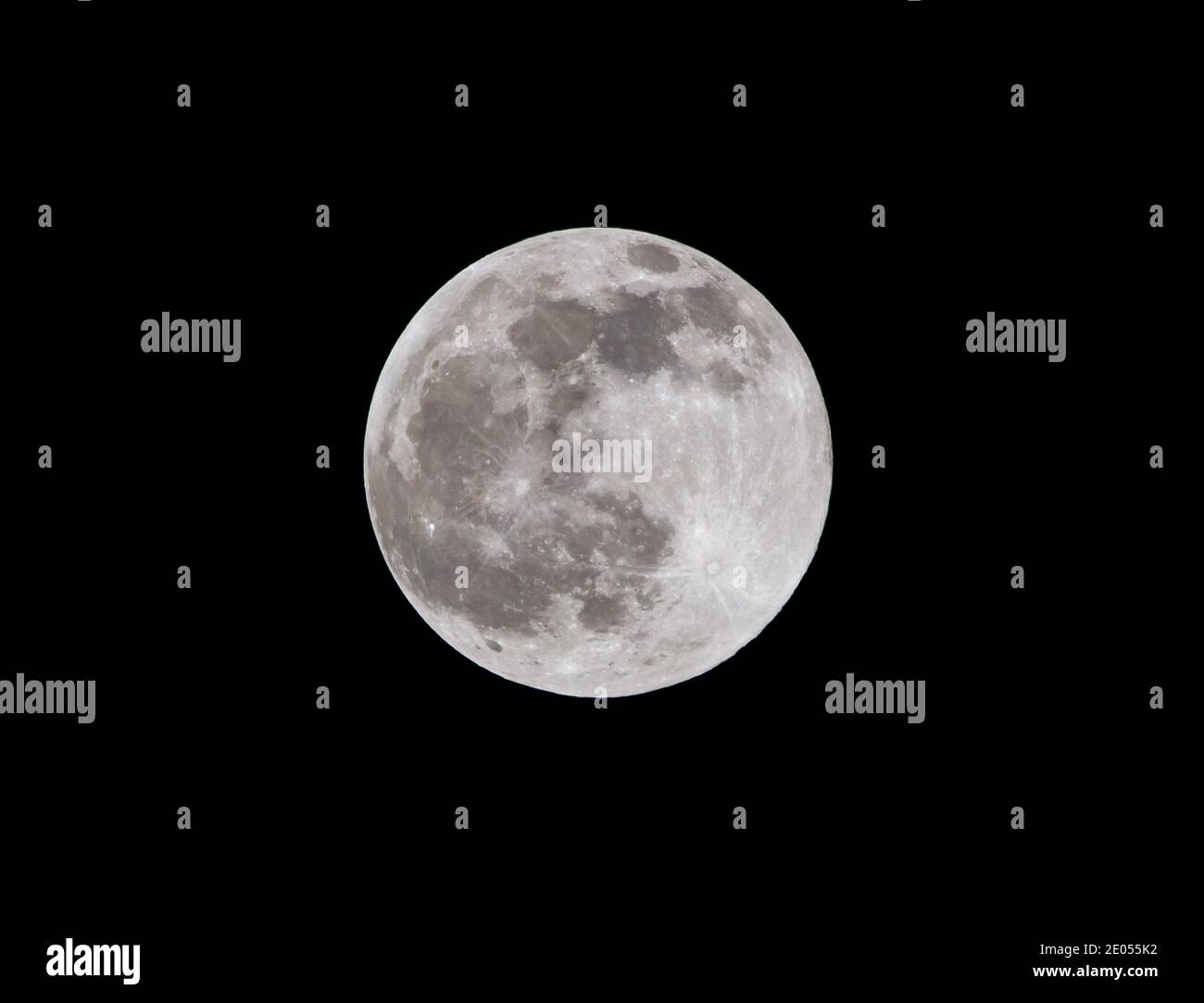 Full cold moon hi-res stock photography and images - Alamy