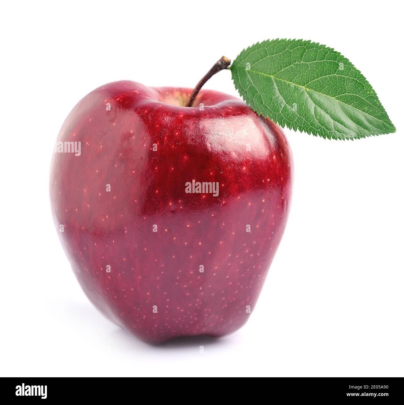 Ripe apples fruit with leaves isolated Stock Photo - Alamy
