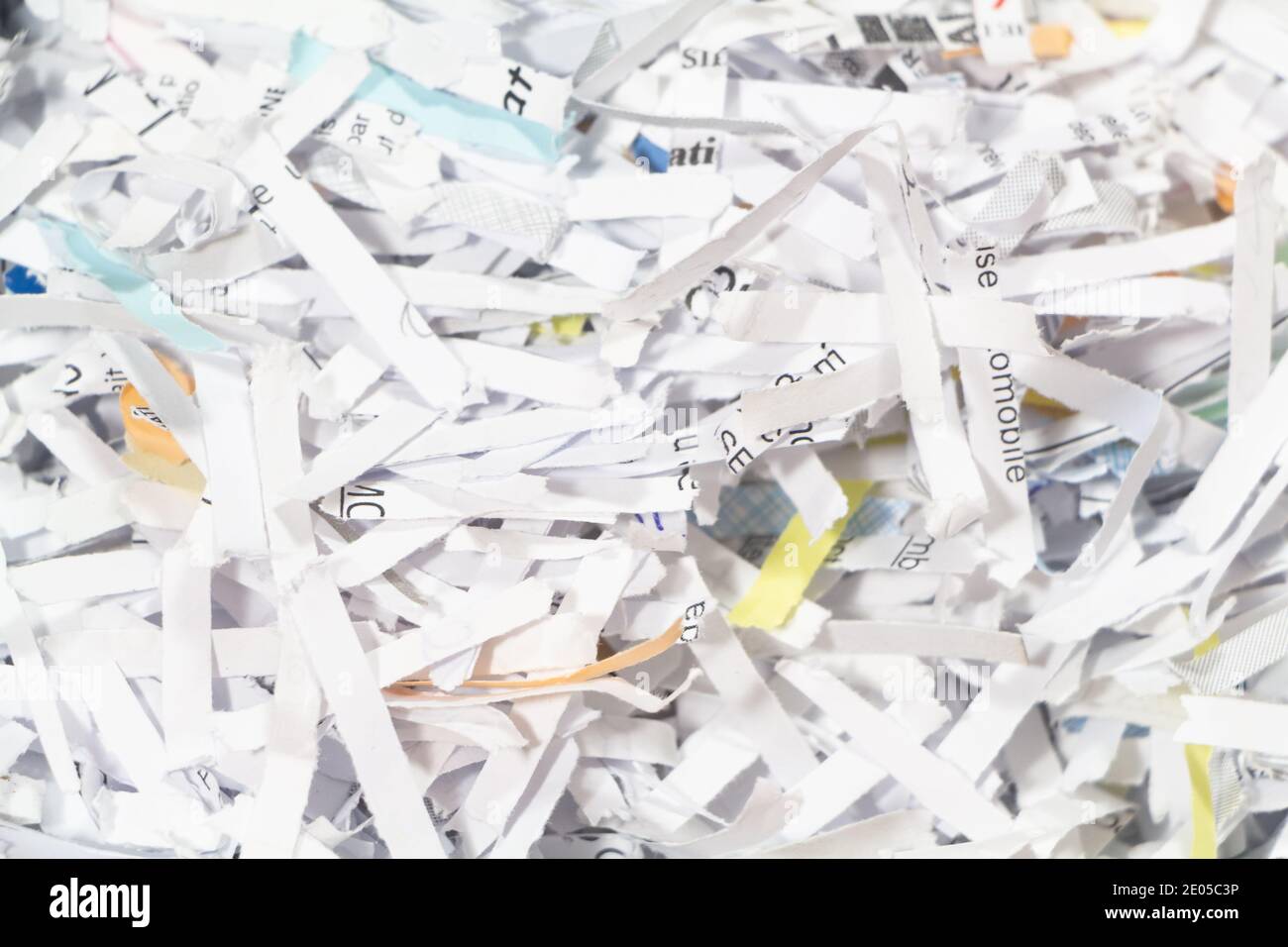 Shredded cardboard packaging hi-res stock photography and images - Alamy