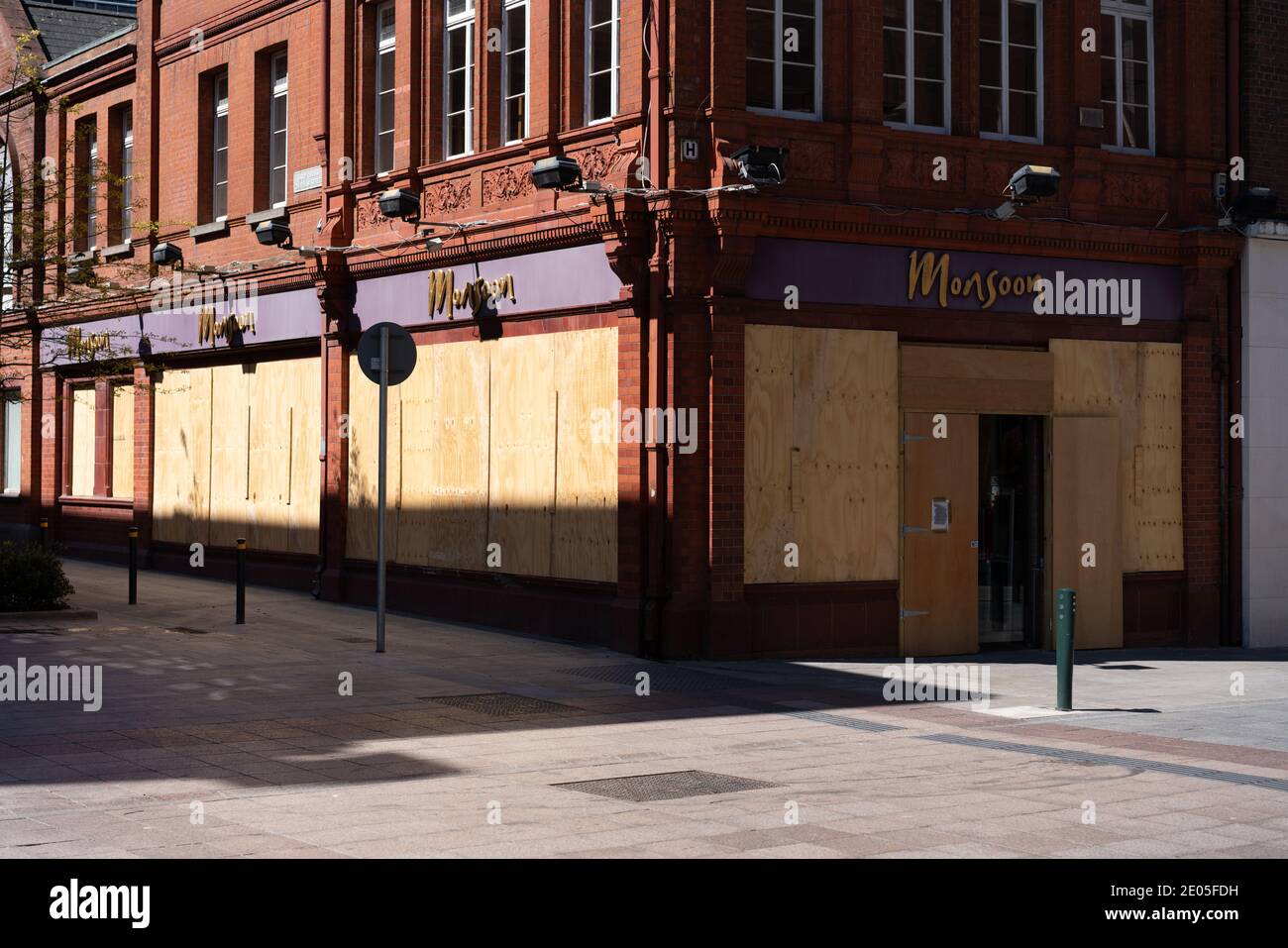 Boarded up businesses in Dublin city, Ireland during global Coronavirus ...