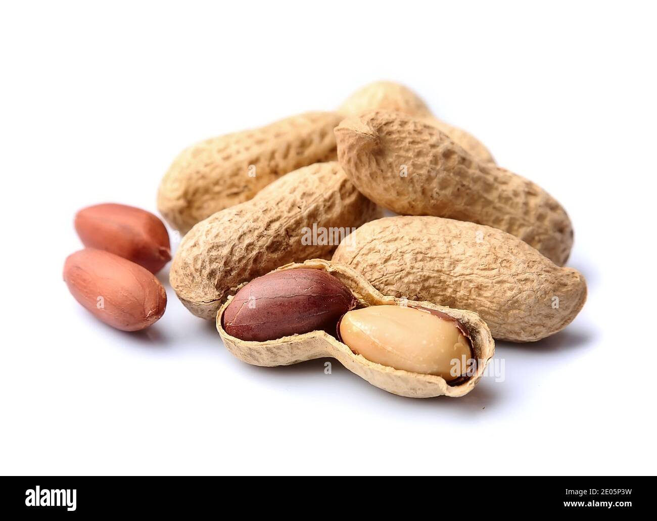Peanut isolated on white backgrounds Stock Photo - Alamy