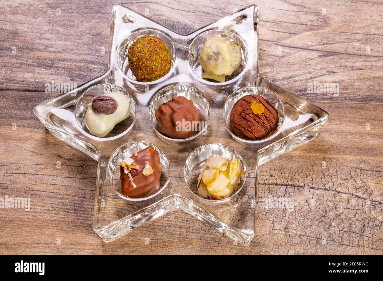 Offering nuts hi-res stock photography and images - Alamy