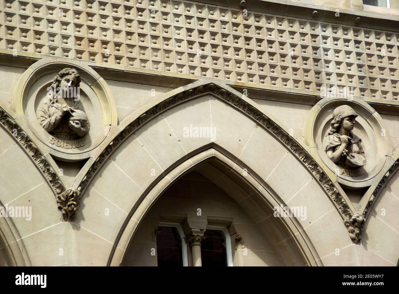 Carved stone roundels hi-res stock photography and images - Alamy