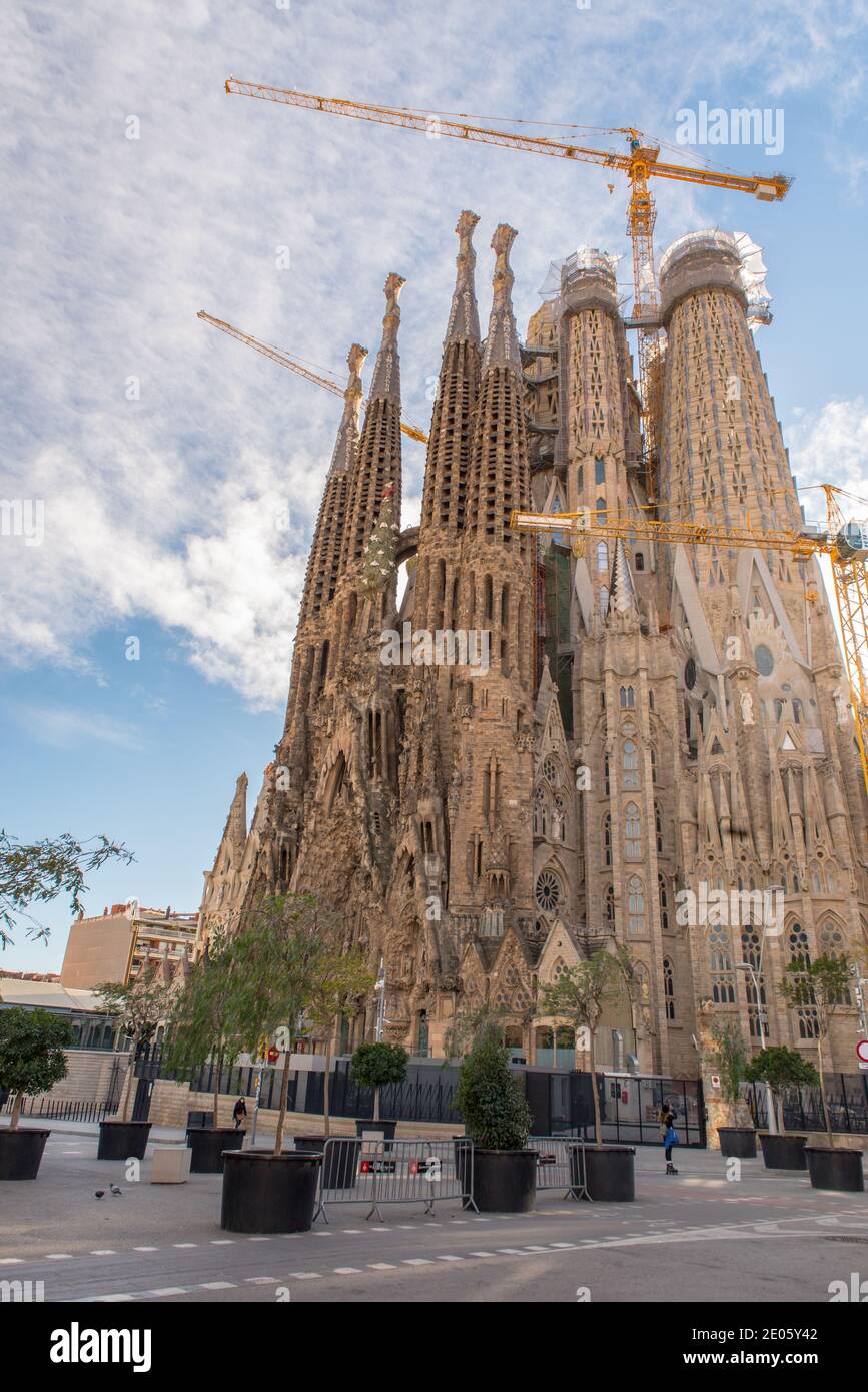 Basicila and expiatory church of the holy family hi-res stock ...