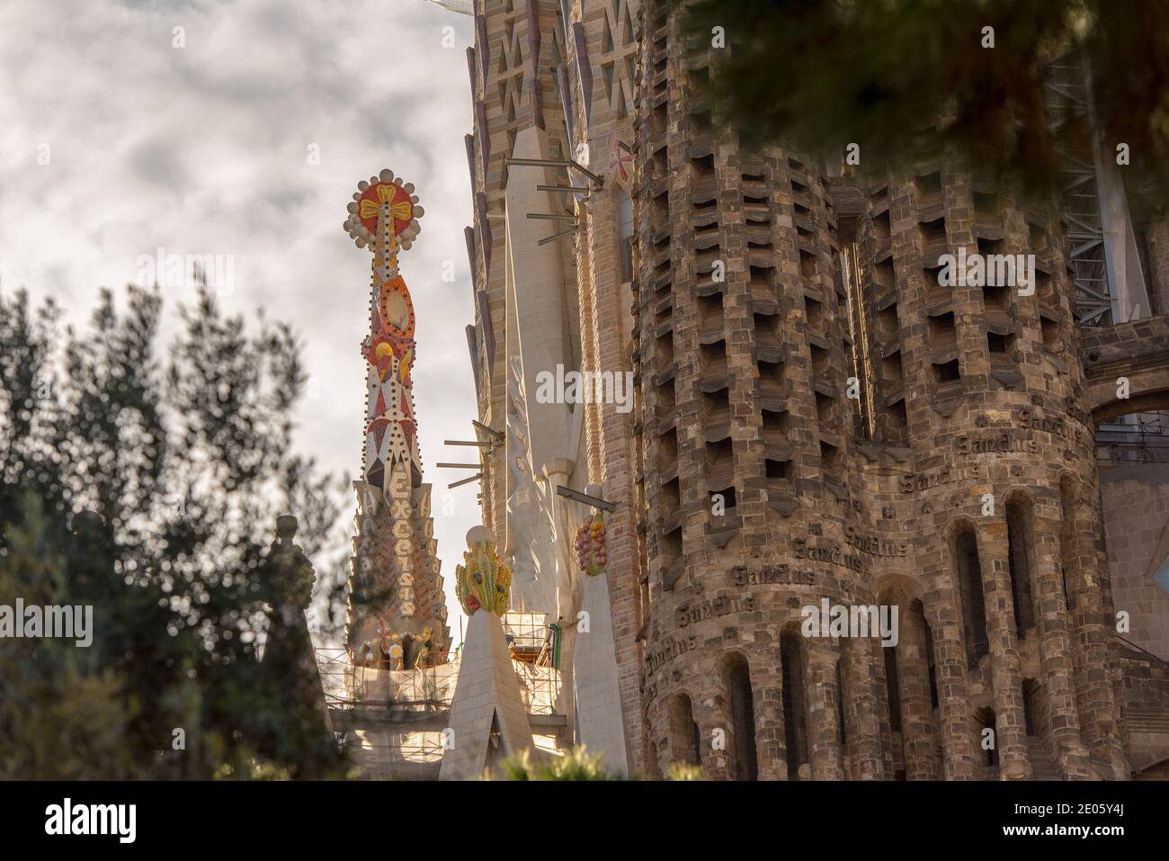 Basicila and expiatory church of the holy family hi-res stock ...