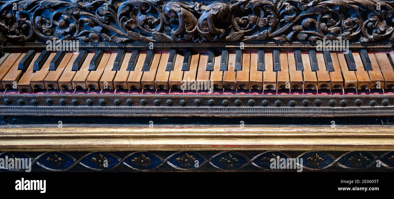 Harpsichord Instrument High Resolution Stock Photography and Images - Alamy