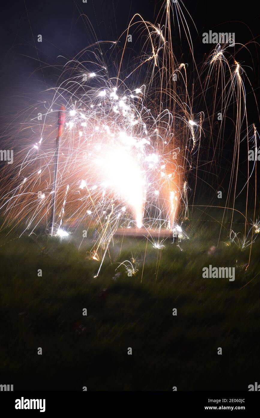 Garden fireworks hi-res stock photography and images - Alamy