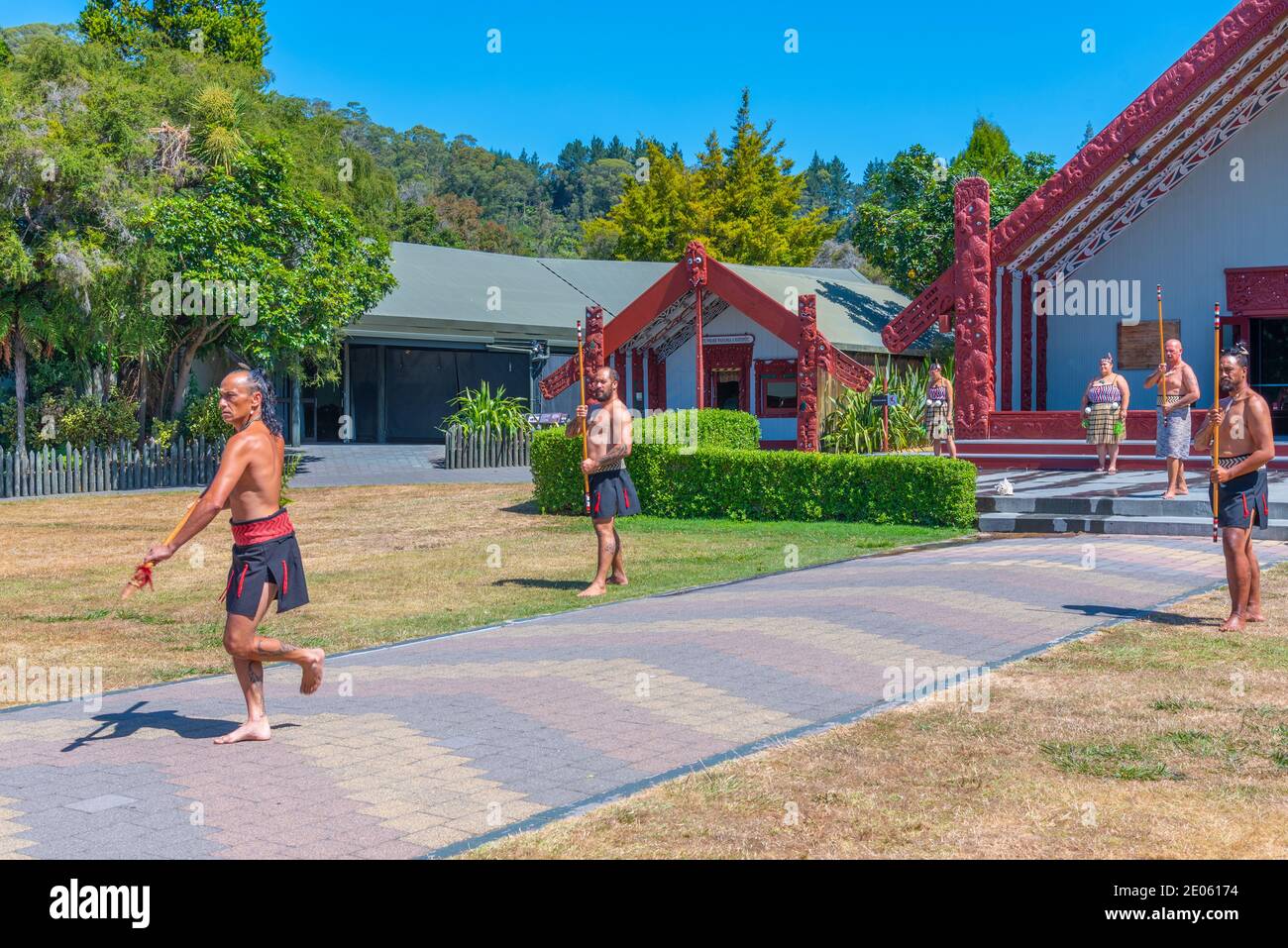 Te puia maori village rotorua hi-res stock photography and images - Alamy