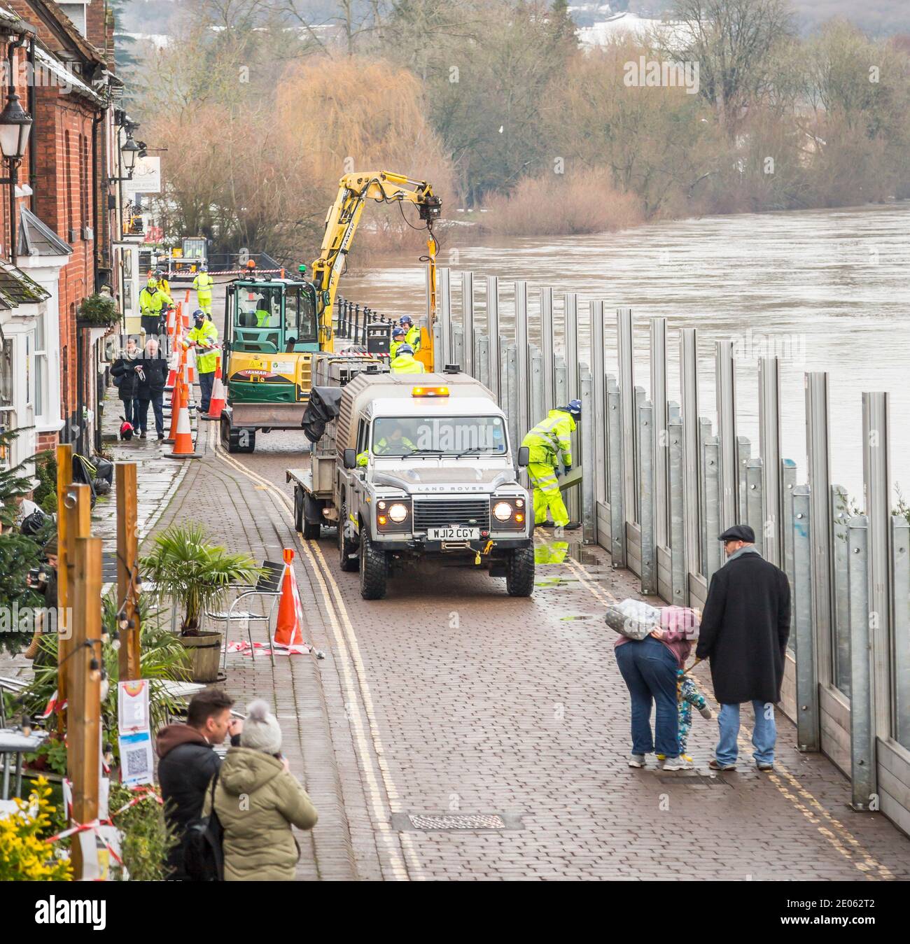 Flood defence system hi-res stock photography and images - Alamy