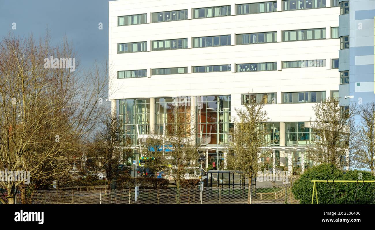 West wing john radcliffe hi-res stock photography and images - Alamy