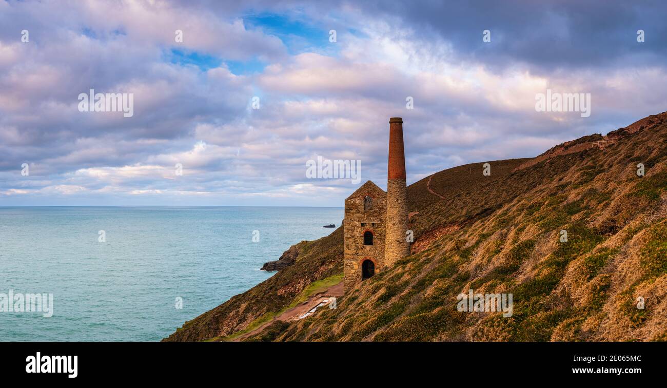 View of Wheal Coates, Chapel Porth Mine, St. Agnes, Cornwall, England ...