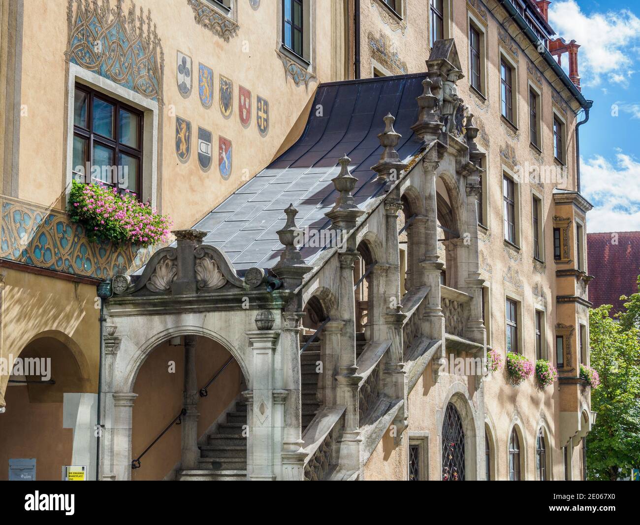 Ulm minster clock germany hi-res stock photography and images - Alamy