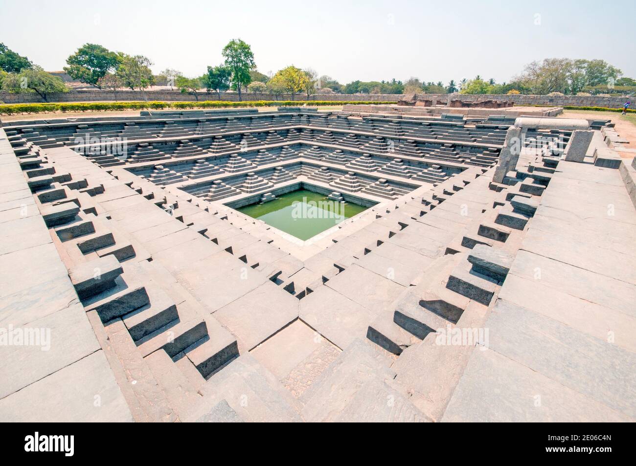 pushkarani ancient pond at hampi Stock Photo - Alamy
