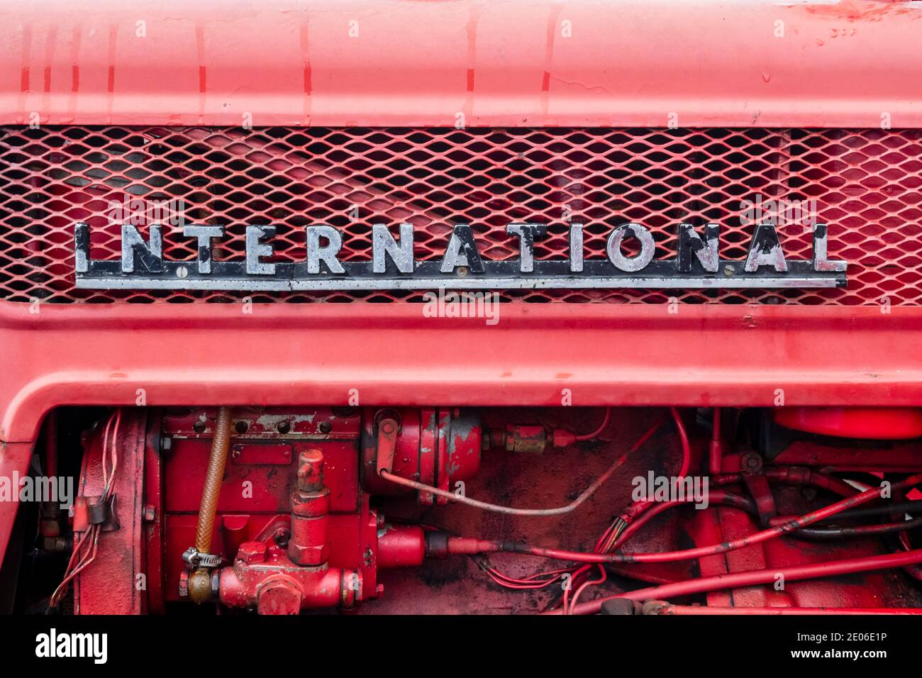 Antique McCormick International B275 tractor at a vintage tractor rally ...